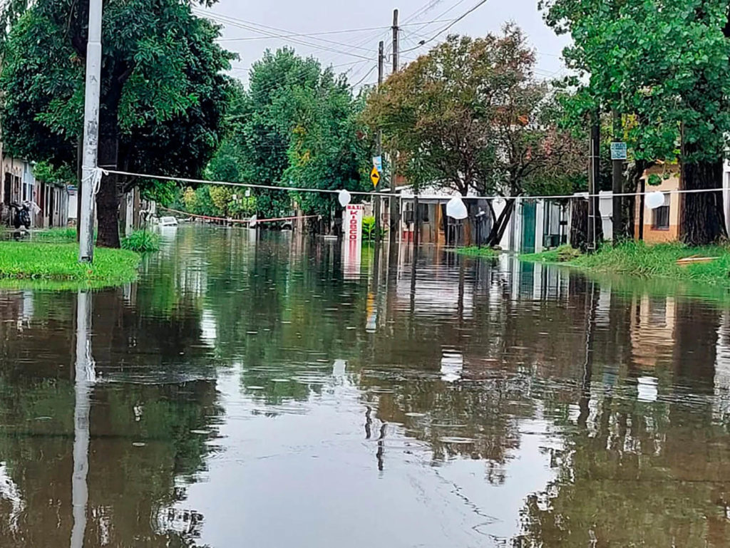 Temporal e inundaciones en el AMBA: el cambio climático y el negocio inmobiliario que afecta a ...